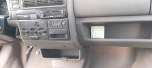 Black Volkswagen Multivan 1998 in Panevezys, with an engine capacity of 2.50 L and mileage of 315 thousand km for 1999 €, photo 16 on AUTOMOTO.COM.LV