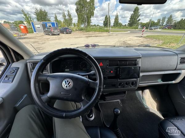 Black Volkswagen Multivan 1999 in Ariogala, with an engine capacity of 2.50 L and mileage of 478 thousand km for 2200 €, photo 6 on AUTOMOTO.COM.LV