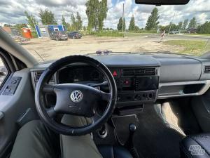 Black Volkswagen Multivan 1999 in Ariogala, with an engine capacity of 2.50 L and mileage of 478 thousand km for 2200 €, photo 7 on AUTOMOTO.COM.LV