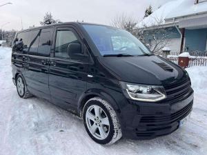 Melns Volkswagen Multivan 2004 Viļņa, ar dzinēja tilpumu 2.46 L un nobraukumu 370 tūkst. km par 9200 €, foto 5 vietnē AUTOMOTO.COM.LV
