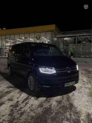 Melns Volkswagen Multivan 2004 Viļņa, ar dzinēja tilpumu 2.46 L un nobraukumu 301 tūkst. km par 12000 €, foto 11 vietnē AUTOMOTO.COM.LV
