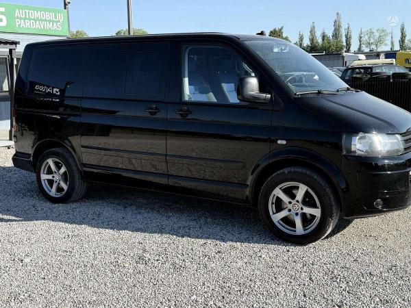 Melns Volkswagen Multivan 2005 Kretinga, ar dzinēja tilpumu 2.46 L un nobraukumu 411 tūkst. km par 8299 €, foto 4 vietnē AUTOMOTO.COM.LV