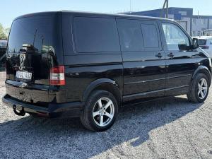 Melns Volkswagen Multivan 2005 Kretinga, ar dzinēja tilpumu 2.46 L un nobraukumu 411 tūkst. km par 8299 €, foto 7 vietnē AUTOMOTO.COM.LV