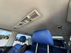 Melns Volkswagen Multivan 2005 Kretinga, ar dzinēja tilpumu 2.46 L un nobraukumu 411 tūkst. km par 8299 €, foto 21 vietnē AUTOMOTO.COM.LV