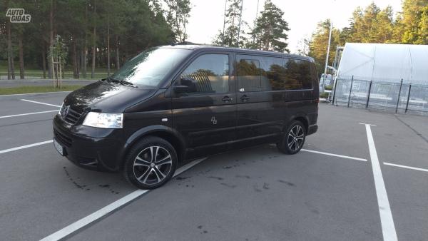 Melns Volkswagen Multivan 2005 Utena, ar dzinēja tilpumu 2.50 L un nobraukumu 367 tūkst. km par 7700 €, foto 1 vietnē AUTOMOTO.COM.LV