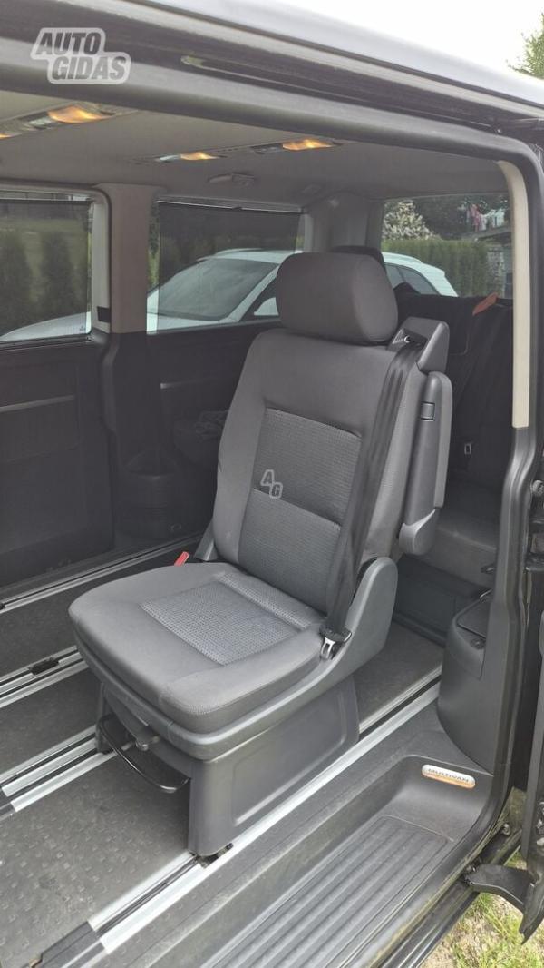 Melns Volkswagen Multivan 2005 Utena, ar dzinēja tilpumu 2.50 L un nobraukumu 367 tūkst. km par 7700 €, foto 11 vietnē AUTOMOTO.COM.LV