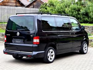 Black Volkswagen Multivan 2006 in Vilnius, with an engine capacity of 2.50 L and mileage of 265 thousand km for 7900 €, photo 9 on AUTOMOTO.COM.LV