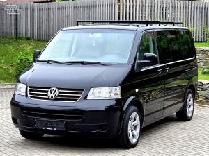 Black Volkswagen Multivan 2006 in Vilnius, with an engine capacity of 2.50 L and mileage of 265 thousand km for 7900 €, photo 14 on AUTOMOTO.COM.LV
