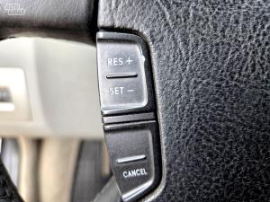 Black Volkswagen Multivan 2006 in Vilnius, with an engine capacity of 2.50 L and mileage of 265 thousand km for 7900 €, photo 28 on AUTOMOTO.COM.LV