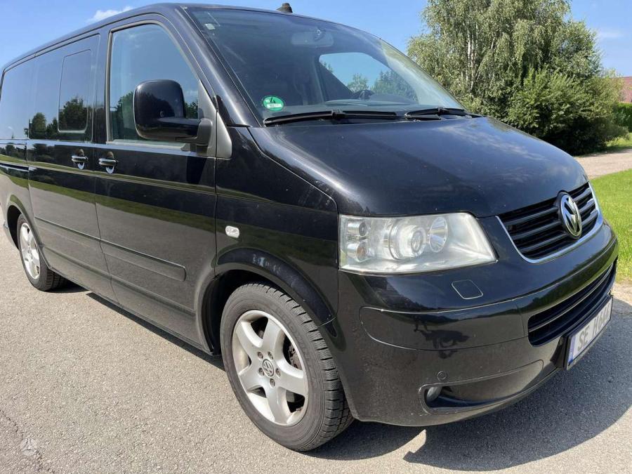 Black Volkswagen Multivan 2006 in Plunge, with an engine capacity of 2.46 L and mileage of 281 thousand km for 6800 €, photo 1 on AUTOMOTO.COM.LV