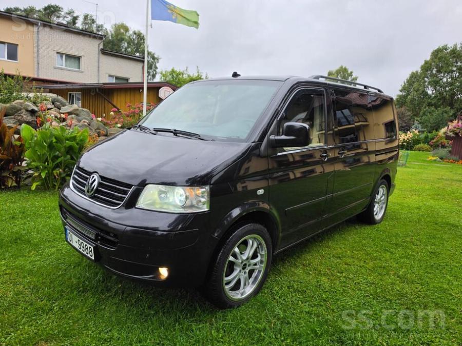 Melns Volkswagen Multivan 2006 Rīga, ar dzinēja tilpumu 2.50 L un nobraukumu 270 tūkst. km par 8400 €, foto 1 vietnē AUTOMOTO.COM.LV