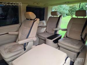 Melns Volkswagen Multivan 2006 Rīga, ar dzinēja tilpumu 2.50 L un nobraukumu 270 tūkst. km par 8400 €, foto 11 vietnē AUTOMOTO.COM.LV