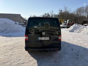 Black Volkswagen Multivan 2007 in Kaunas, with an engine capacity of 1.90 L and mileage of 360 thousand km for 9400 €, photo 6 on AUTOMOTO.COM.LV