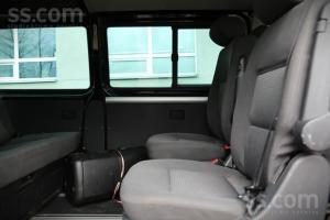 Black Volkswagen Multivan 2007 in Riga, with an engine capacity of 2.50 L and mileage of 357 thousand km for 7495 €, photo 13 on AUTOMOTO.COM.LV