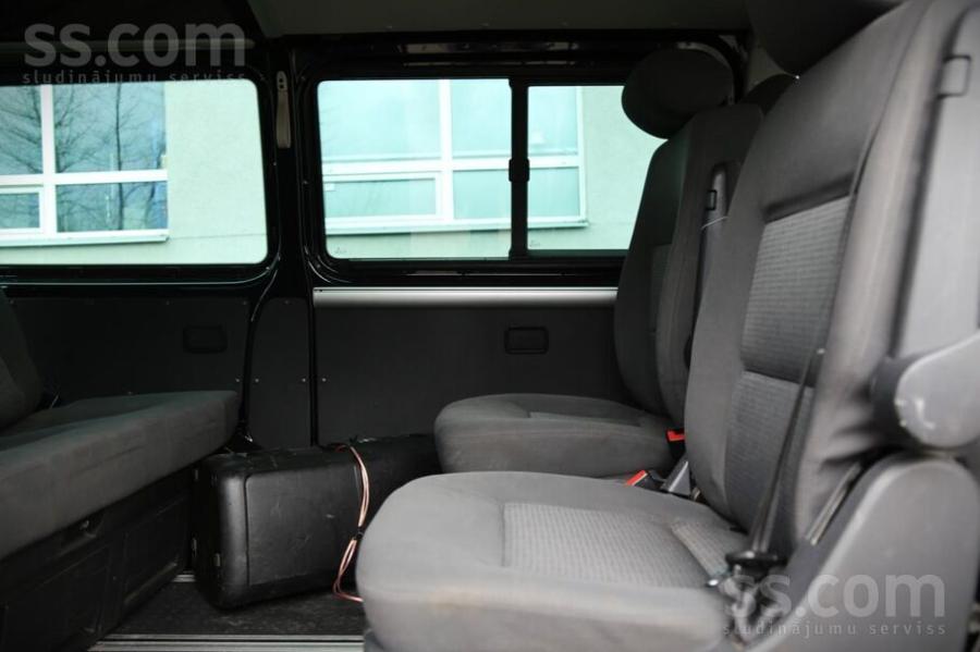 Black Volkswagen Multivan 2007 in Riga, with an engine capacity of 2.50 L and mileage of 357 thousand km for 6995 €, photo 13 on AUTOMOTO.COM.LV