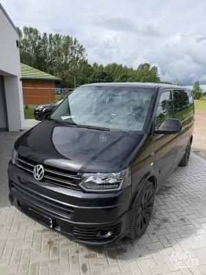 Black Volkswagen Multivan 2007 in Kaunas, with an engine capacity of 2.50 L and mileage of 300 thousand km for 6100 €, photo 3 on AUTOMOTO.COM.LV