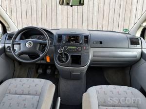 Black Volkswagen Multivan 2007 in Tukums, with an engine capacity of 1.90 L and mileage of 337 thousand km for 9990 €, photo 9 on AUTOMOTO.COM.LV