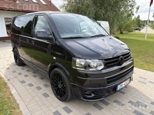 Melns Volkswagen Multivan 2010 Rīga, ar dzinēja tilpumu 2.00 L un nobraukumu 221 tūkst. km par 14950 €, foto 4 vietnē AUTOMOTO.COM.LV
