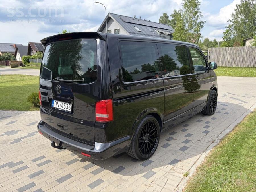 Melns Volkswagen Multivan 2010 Rīga, ar dzinēja tilpumu 2.00 L un nobraukumu 221 tūkst. km par 14950 €, foto 6 vietnē AUTOMOTO.COM.LV