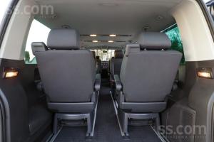 Melns Volkswagen Multivan 2010 Rīga, ar dzinēja tilpumu 2.00 L un nobraukumu 221 tūkst. km par 14950 €, foto 21 vietnē AUTOMOTO.COM.LV