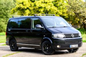 Black Volkswagen Multivan 2010 in Liepaja, with an engine capacity of 2.00 L and mileage of 25 thousand km for 11500 €, photo  on AUTOMOTO.COM.LV