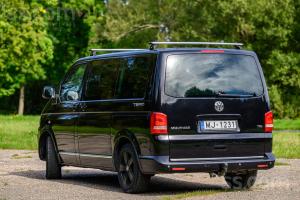 Black Volkswagen Multivan 2010 in Liepaja, with an engine capacity of 2.00 L and mileage of 25 thousand km for 11500 €, photo 13 on AUTOMOTO.COM.LV