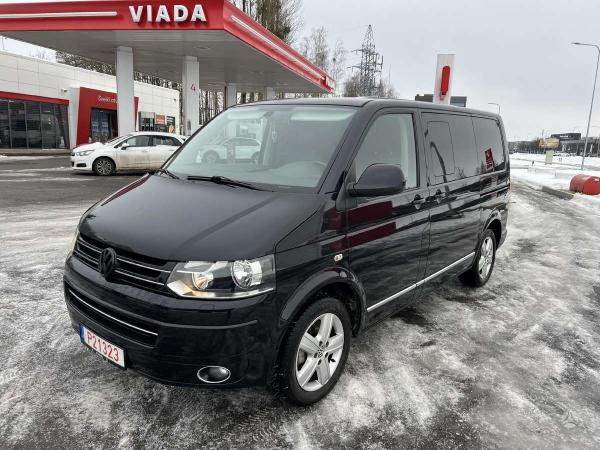 Melns Volkswagen Multivan 2011 Kauņa, ar dzinēja tilpumu 1.97 L un nobraukumu 205 tūkst. km par 15900 €, foto 1 vietnē AUTOMOTO.COM.LV