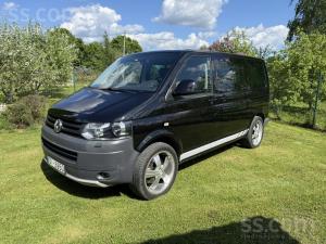 Melns Volkswagen Multivan 2011 Rīga, ar dzinēja tilpumu 2.00 L un nobraukumu 301 tūkst. km par 15500 €, foto 3 vietnē AUTOMOTO.COM.LV