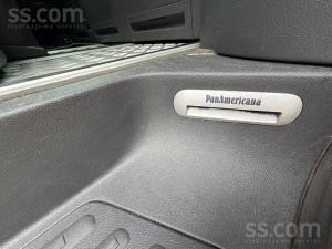 Melns Volkswagen Multivan 2011 Rīga, ar dzinēja tilpumu 2.00 L un nobraukumu 301 tūkst. km par 15500 €, foto 18 vietnē AUTOMOTO.COM.LV