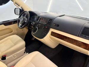 Черный Фольксваген Мультиван 2011 в Мариямполе, объемом двигателя 1.97 л и пробегом 239 тыс. км за 17350 €, фото 17 на AUTOMOTO.COM.LV
