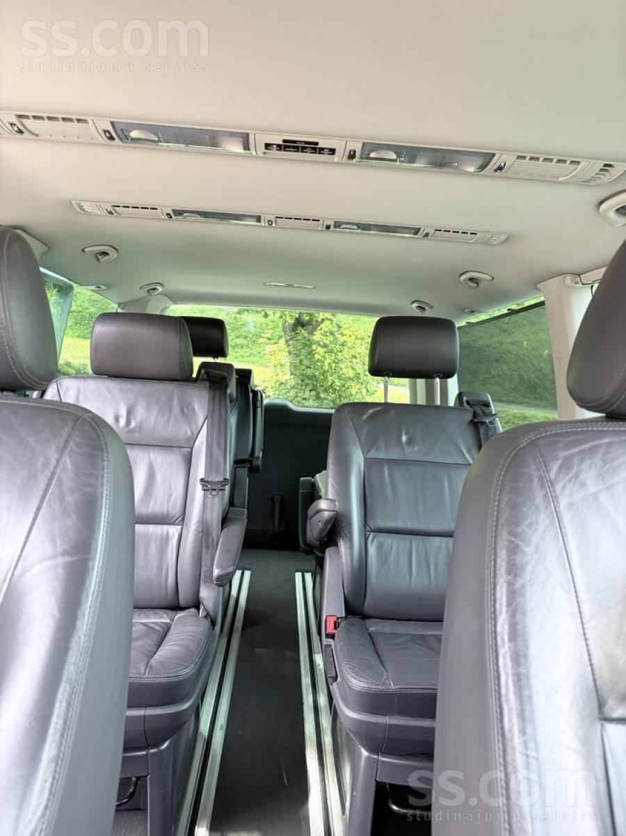 Black Volkswagen Multivan 2011 in Rezekne, with an engine capacity of 2.00 L and mileage of 295 thousand km for 16500 €, photo 7 on AUTOMOTO.COM.LV