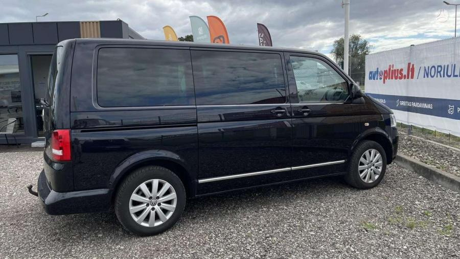 Black Volkswagen Multivan 2012 in Marijampole, with an engine capacity of 1.97 L and mileage of 293 thousand km for 12700 €, photo 12 on AUTOMOTO.COM.LV