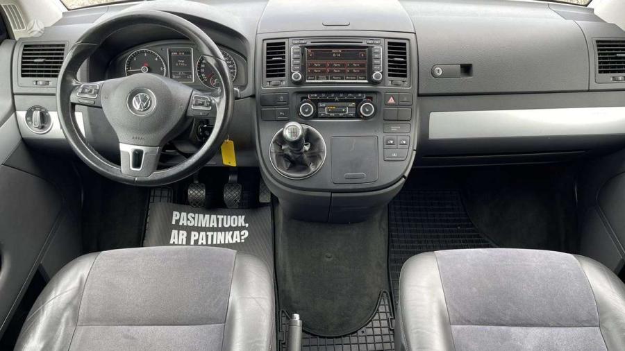 Black Volkswagen Multivan 2012 in Marijampole, with an engine capacity of 1.97 L and mileage of 293 thousand km for 12700 €, photo 17 on AUTOMOTO.COM.LV