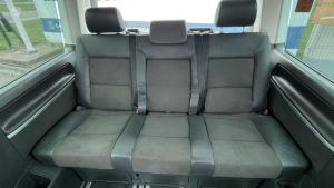 Black Volkswagen Multivan 2012 in Marijampole, with an engine capacity of 1.97 L and mileage of 293 thousand km for 12700 €, photo 34 on AUTOMOTO.COM.LV