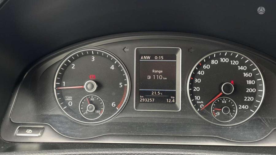 Melns Volkswagen Multivan 2012 Marijampole, ar dzinēja tilpumu 1.97 L un nobraukumu 293 tūkst. km par 12700 €, foto 30 vietnē AUTOMOTO.COM.LV