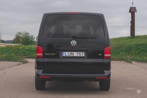 Melns Volkswagen Multivan 2013 Viļņa, ar dzinēja tilpumu 1.97 L un nobraukumu 400 tūkst. km par 16500 €, foto 7 vietnē AUTOMOTO.COM.LV