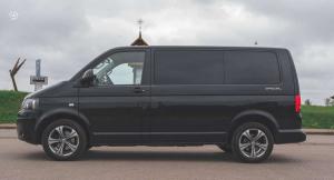 Melns Volkswagen Multivan 2013 Viļņa, ar dzinēja tilpumu 1.97 L un nobraukumu 400 tūkst. km par 16500 €, foto 9 vietnē AUTOMOTO.COM.LV