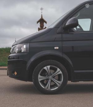 Melns Volkswagen Multivan 2013 Viļņa, ar dzinēja tilpumu 1.97 L un nobraukumu 400 tūkst. km par 16500 €, foto 12 vietnē AUTOMOTO.COM.LV