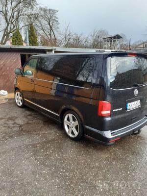 Black Volkswagen Multivan 2013 in Riga, with an engine capacity of 2.00 L and mileage of 280 thousand km for 17200 €, photo  on AUTOMOTO.COM.LV