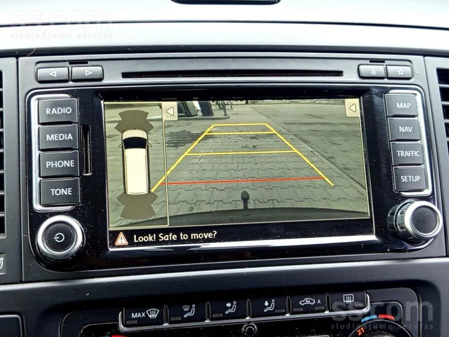 Melns Volkswagen Multivan 2013 Tukums, ar dzinēja tilpumu 2.00 L un nobraukumu 222 tūkst. km par 20990 €, foto 11 vietnē AUTOMOTO.COM.LV