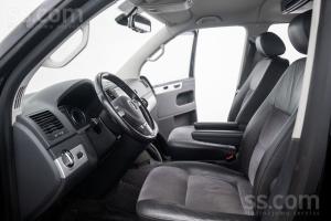 Black Volkswagen Multivan 2013 in Tallinn, with an engine capacity of 2.00 L and mileage of 191 thousand km for 19999 €, photo 9 on AUTOMOTO.COM.LV