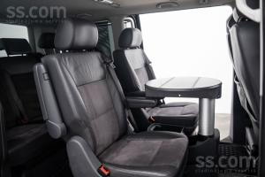 Black Volkswagen Multivan 2013 in Tallinn, with an engine capacity of 2.00 L and mileage of 191 thousand km for 19999 €, photo 12 on AUTOMOTO.COM.LV