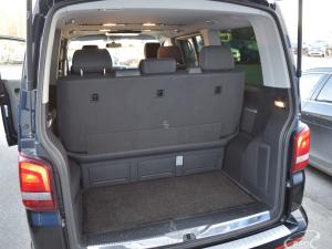 Black Volkswagen Multivan 2014 in Riga, with an engine capacity of 2.00 L and mileage of 260 thousand km for 15900 €, photo 15 on AUTOMOTO.COM.LV