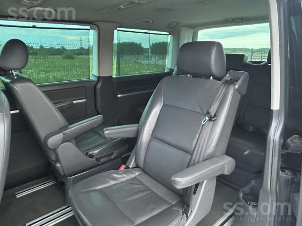 Melns Volkswagen Multivan 2014 Rīga, ar dzinēja tilpumu 2.00 L un nobraukumu 240 tūkst. km par 19900 €, foto 8 vietnē AUTOMOTO.COM.LV