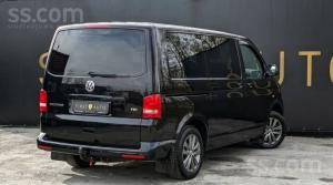 Melns Volkswagen Multivan 2014 Tukums, ar dzinēja tilpumu 2.00 L un nobraukumu 273 tūkst. km par 16990 €, foto 4 vietnē AUTOMOTO.COM.LV