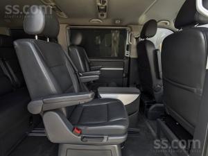 Melns Volkswagen Multivan 2014 Tukums, ar dzinēja tilpumu 2.00 L un nobraukumu 273 tūkst. km par 16990 €, foto 6 vietnē AUTOMOTO.COM.LV