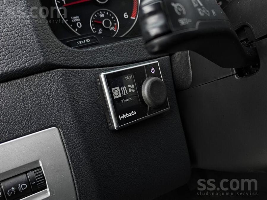 Melns Volkswagen Multivan 2014 Tukums, ar dzinēja tilpumu 2.00 L un nobraukumu 273 tūkst. km par 16990 €, foto 18 vietnē AUTOMOTO.COM.LV