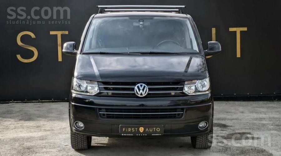 Melns Volkswagen Multivan 2014 Tukums, ar dzinēja tilpumu 2.00 L un nobraukumu 273 tūkst. km par 16990 €, foto 29 vietnē AUTOMOTO.COM.LV