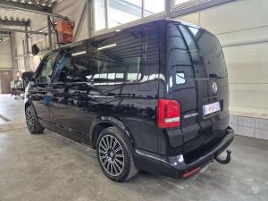 Black Volkswagen Multivan 2014 in Raseiniai, with an engine capacity of 1.97 L and mileage of 263 thousand km for 15900 €, photo 6 on AUTOMOTO.COM.LV