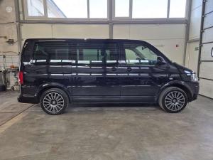Black Volkswagen Multivan 2014 in Raseiniai, with an engine capacity of 1.97 L and mileage of 263 thousand km for 15900 €, photo 10 on AUTOMOTO.COM.LV